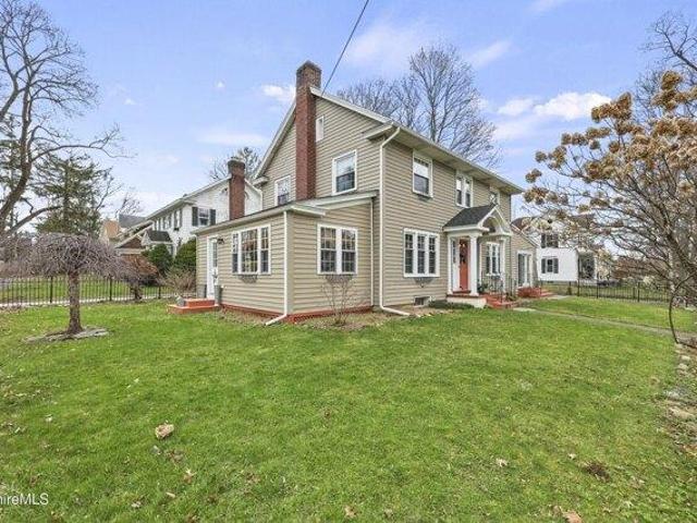 house with 4 bedroom, Pittsfield MA DLS103019525