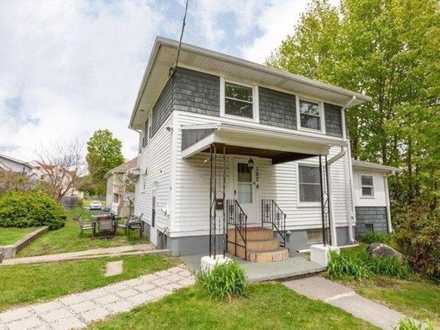 house with 4 bedroom, Pittsfield MA DLS103037756