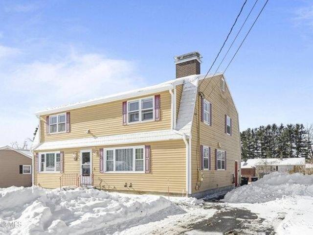 house with 4 bedroom, Pittsfield MA DS102961180