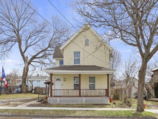 house with 4 bedroom, Pittsfield MA DS103248573