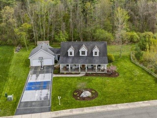 house with 4 bedroom, Pittsfield MA ES104112783