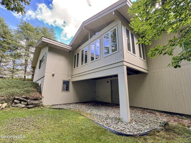 house with 4 bedroom, Pittsfield MA ES104193078