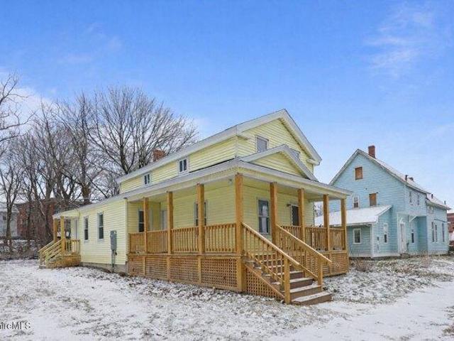 house with 4 bedroom, Pittsfield MA ES104510062