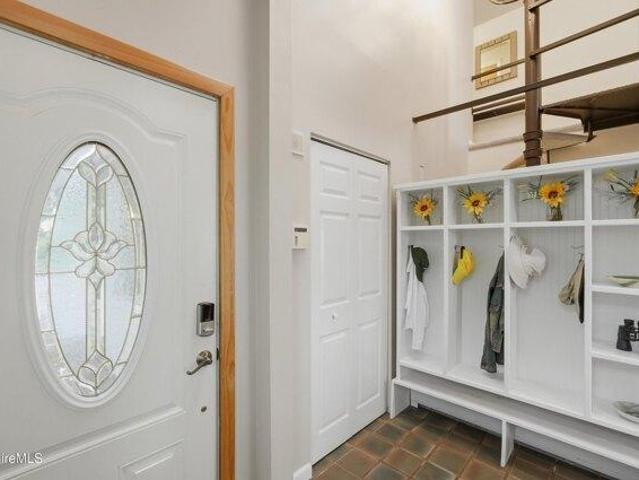 house with 4 bedroom, Pittsfield MA ES104759475