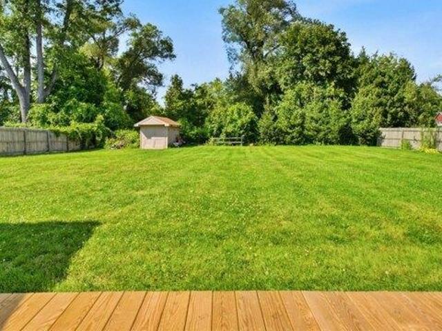 house with 4 bedroom, Pittsfield MA ES104994815