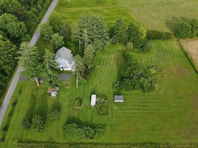 house with 4 bedroom, Pittsfield MA ES105040469