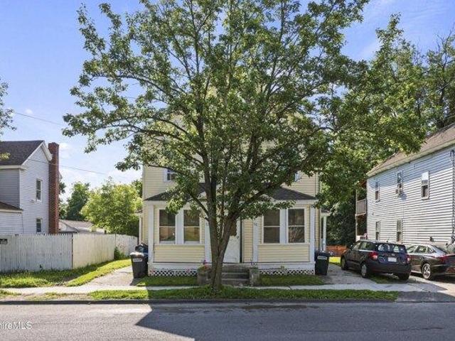 house with 4 bedroom, Pittsfield MA ES105041031