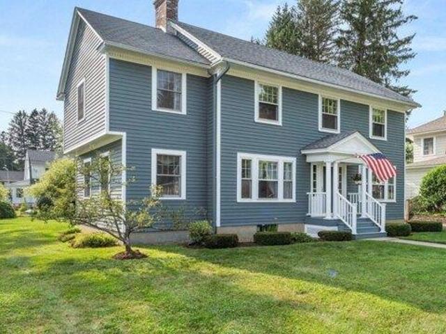 house with 4 bedroom, Pittsfield MA ES105229058