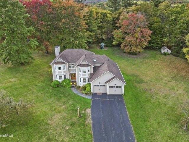 house with 4 bedroom, Pittsfield MA ES102824540