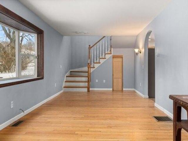 house with 4 bedroom, Pittsfield MA ES102822634