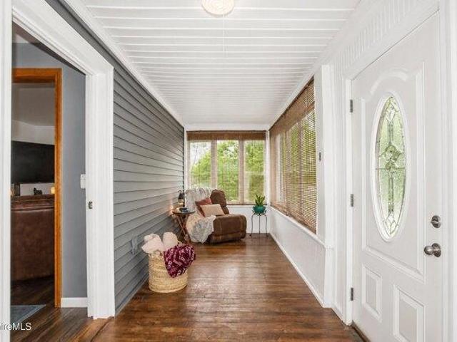 house with 4 bedroom, Pittsfield MA ES103548444