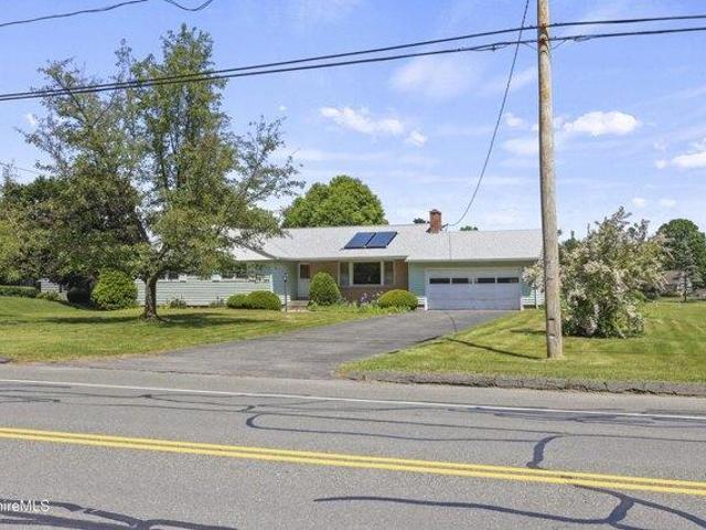 house with 4 bedroom, Pittsfield MA ES103809651