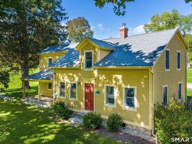 house with 4 bedroom, Pomfret CT DS104299042