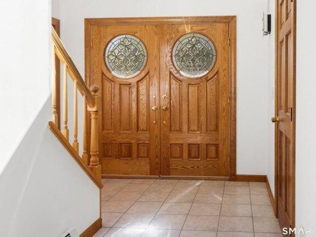 house with 4 bedroom, Pomfret CT ES104650512