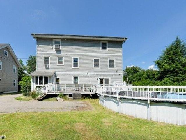 house with 4 bedroom, Pompton Lakes NJ DS104445218