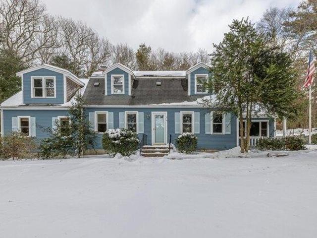 house with 4 bedroom, Pocasset MA DLS102029078