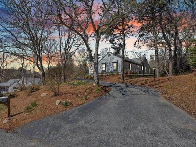 house with 4 bedroom, Pocasset MA ES104295999