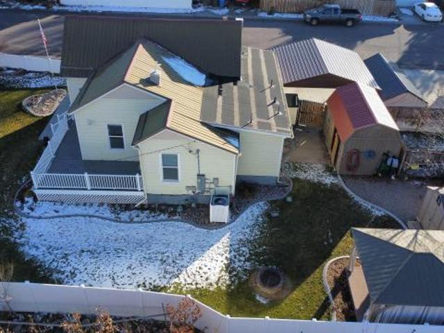 house with 4 bedroom, Pocatello ID ES85357588