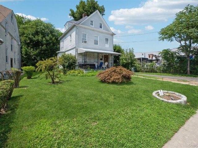 house with 4 bedroom, Port Chester NY ES105189800