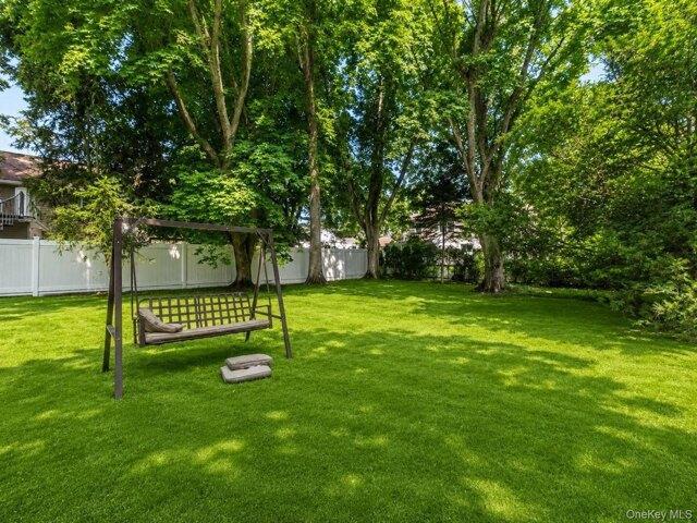 house with 4 bedroom, Port Chester NY ES105190494