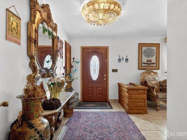 house with 4 bedroom, Port Reading NJ ES103664807