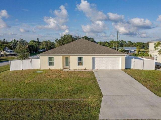 house with 4 bedroom, Port Saint Lucie FL ES104900212