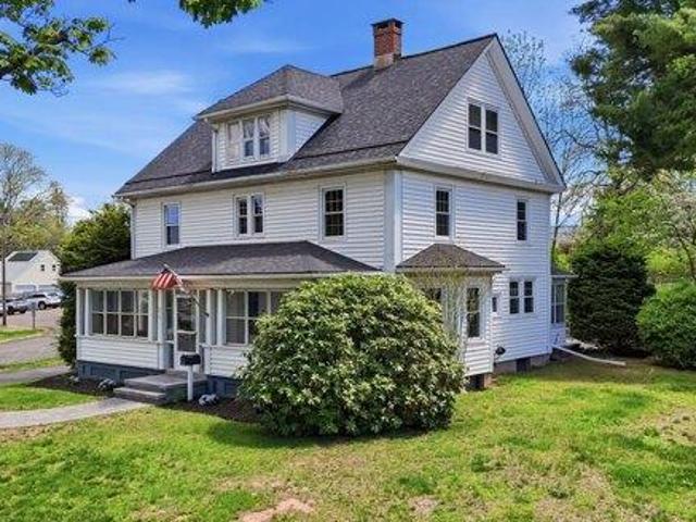 house with 4 bedroom, Portland CT ES104947083