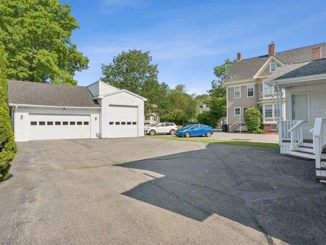 house with 4 bedroom, Portland ME ES103074682