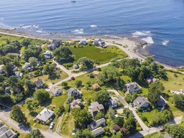 house with 4 bedroom, Portland ME ES104811222