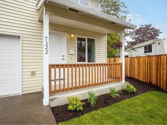 house with 4 bedroom, Portland OR ES103501433