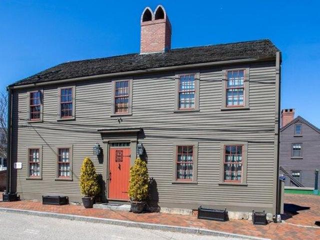house with 4 bedroom, Portsmouth NH DLS102594065