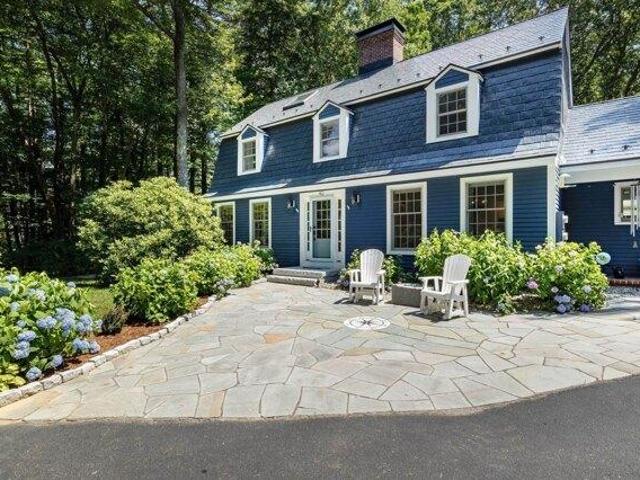 house with 4 bedroom, Portsmouth NH DS104114020