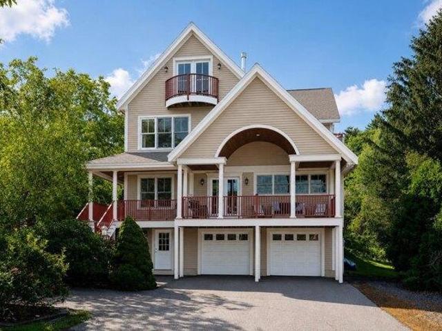 house with 4 bedroom, Portsmouth NH DS104405804