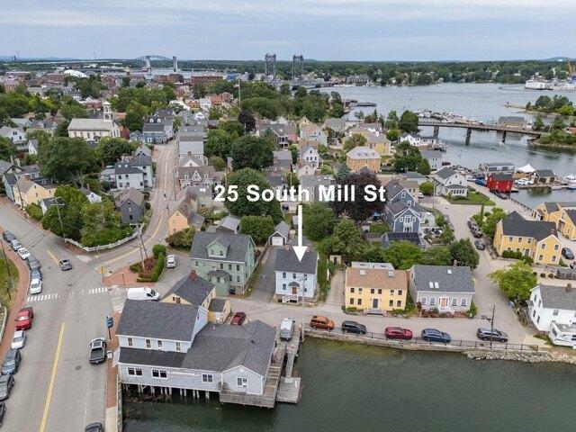 house with 4 bedroom, Portsmouth NH DS102777490