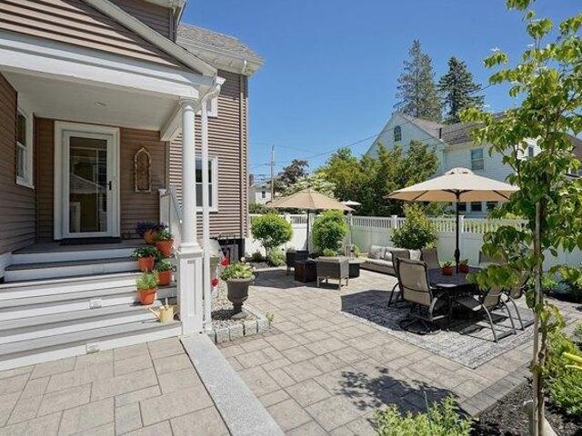house with 4 bedroom, Portsmouth NH DS103036421