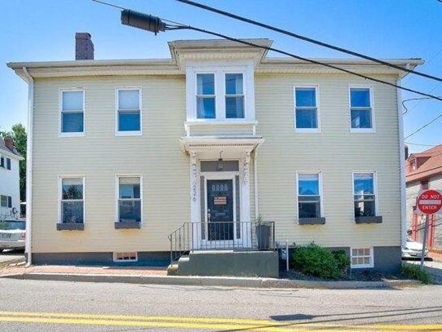 house with 4 bedroom, Portsmouth NH DS103663030