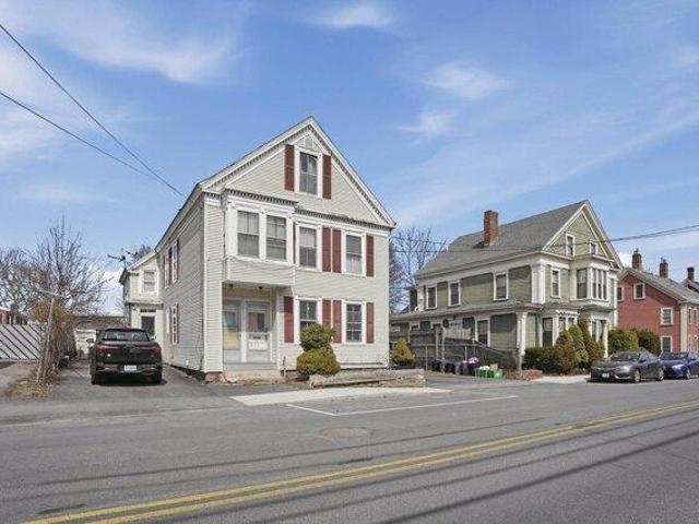 house with 4 bedroom, Portsmouth NH ES104042745