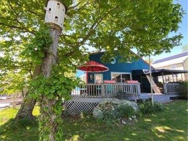 house with 4 bedroom, Portsmouth RI DS103016795