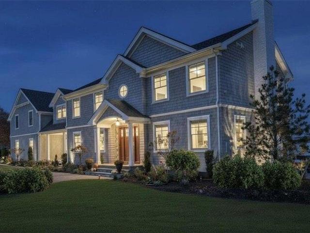 house with 4 bedroom, Portsmouth RI ES105229703