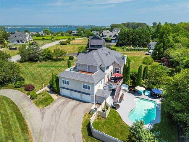 house with 4 bedroom, Portsmouth RI ES103968156
