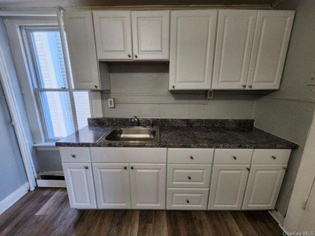 house with 4 bedroom, Poughkeepsie NY DS103626024