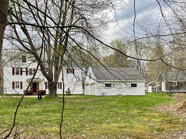 house with 4 bedroom, Pownal ME DS103221497