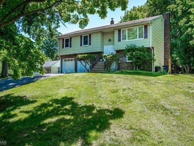house with 4 bedroom, Plainfield NJ DS104149626