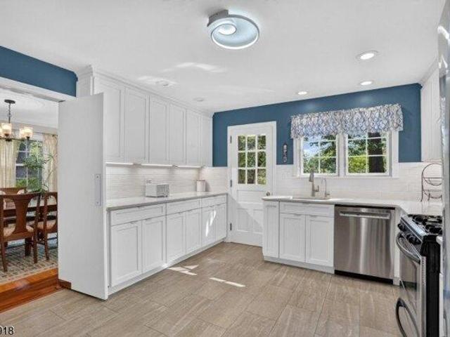 house with 4 bedroom, Plainfield NJ DS104410050
