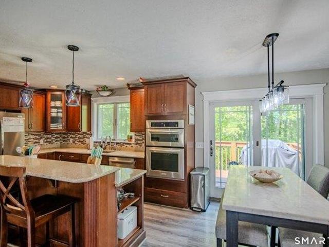 house with 4 bedroom, Plainfield CT DLS102826353