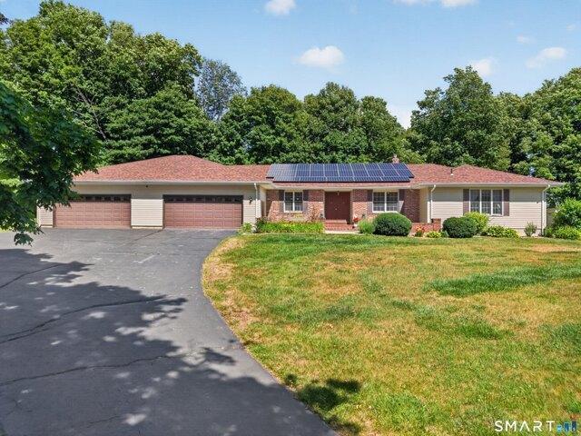 house with 4 bedroom, Plainfield CT ES104441595