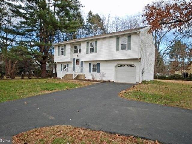 house with 4 bedroom, Plainsboro NJ DLS102281461