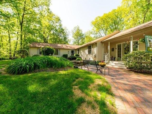 house with 4 bedroom, Plainville MA DS104352898