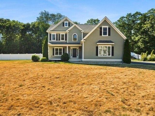 house with 4 bedroom, Plainville MA DS104445182