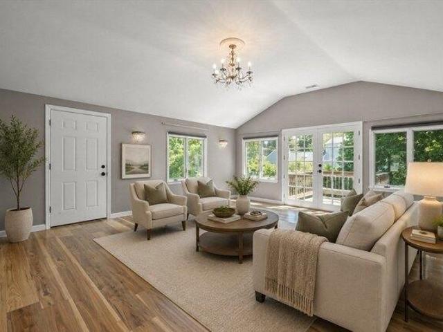 house with 4 bedroom, Plainville MA DS103602180
